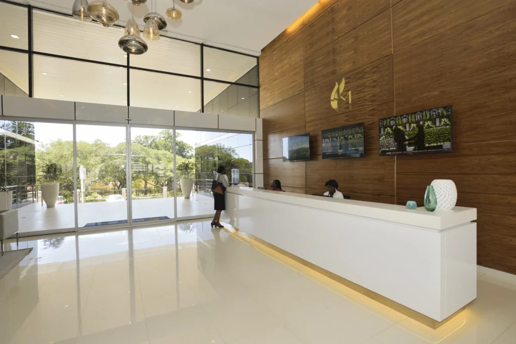 Madison & General Offices - Cornwall International